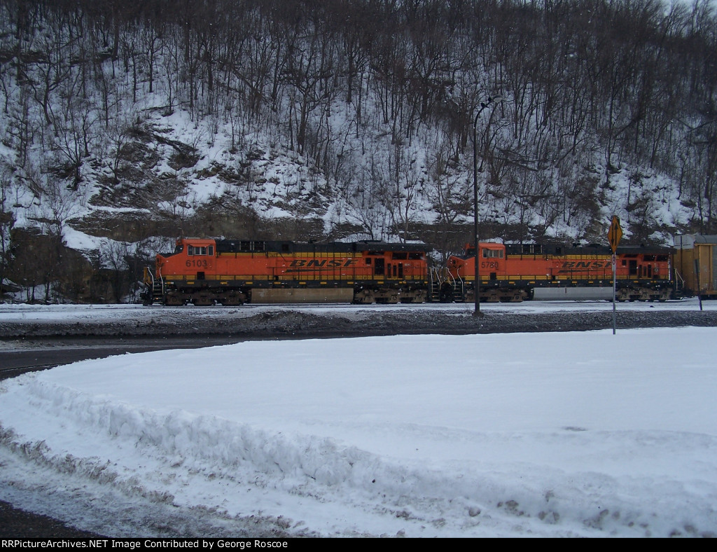 BNSF 6103